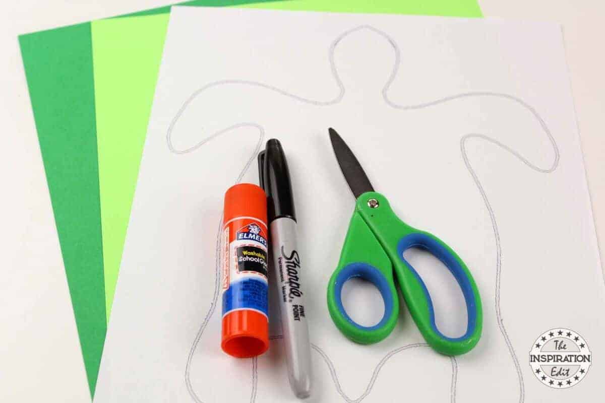 Preschool Paper Weave Ocean Sea Turtle Craft | The Inspiration Edit