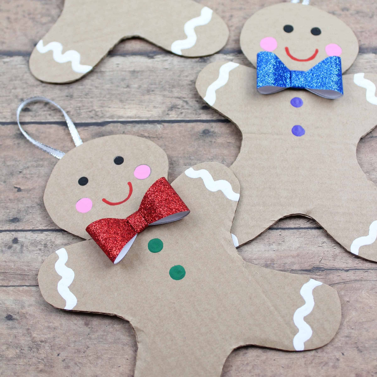 Gingerbread Man Craft for Younger Kids | The Inspiration Edit