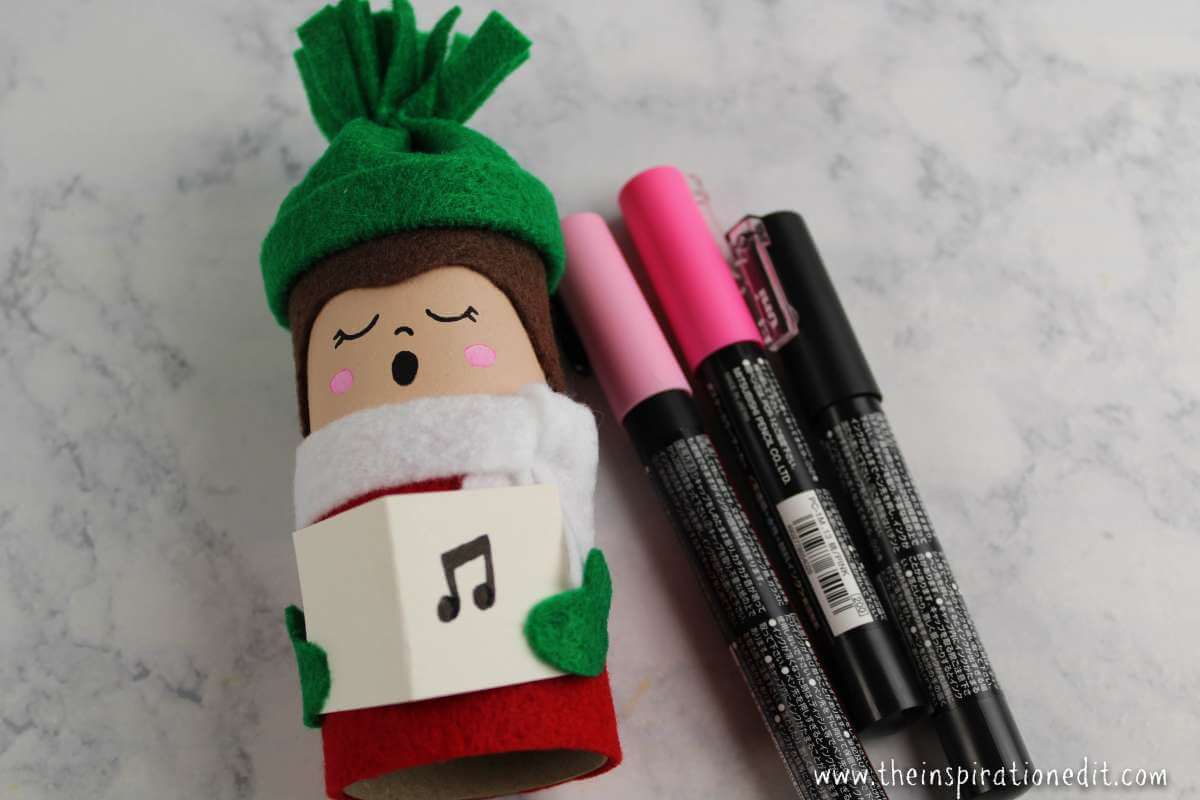 Fun Christmas Craft Made From Tubes | The Inspiration Edit