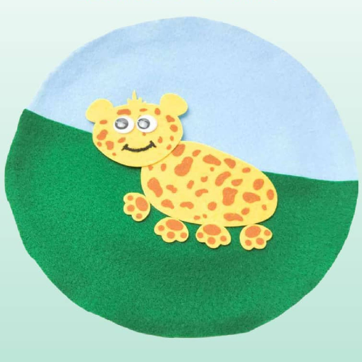 Leopard Paper Plate Craft for Kids | The Inspiration Edit