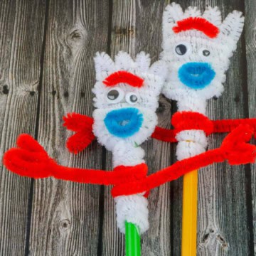 Toy Story 4 Forky Craft: Pencil Topper | The Inspiration Edit