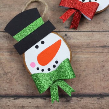 DIY Snowman Ornament for Kids | The Inspiration Edit