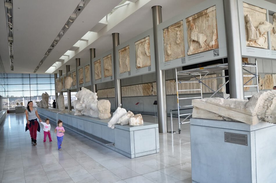 acropolis museum section