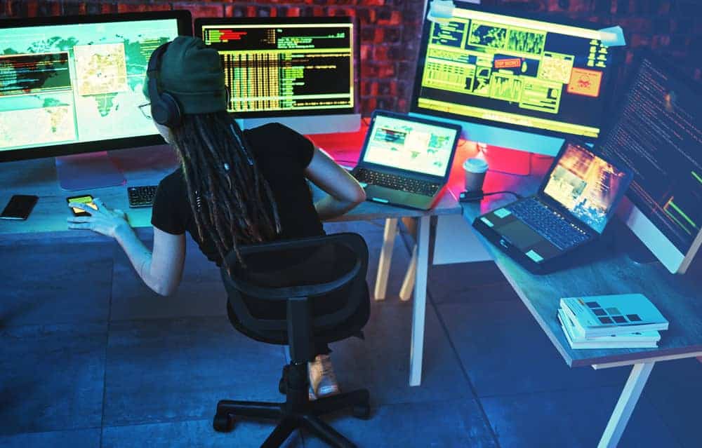 11 Mujeres Hackers que Rompieron Todas las Reglas