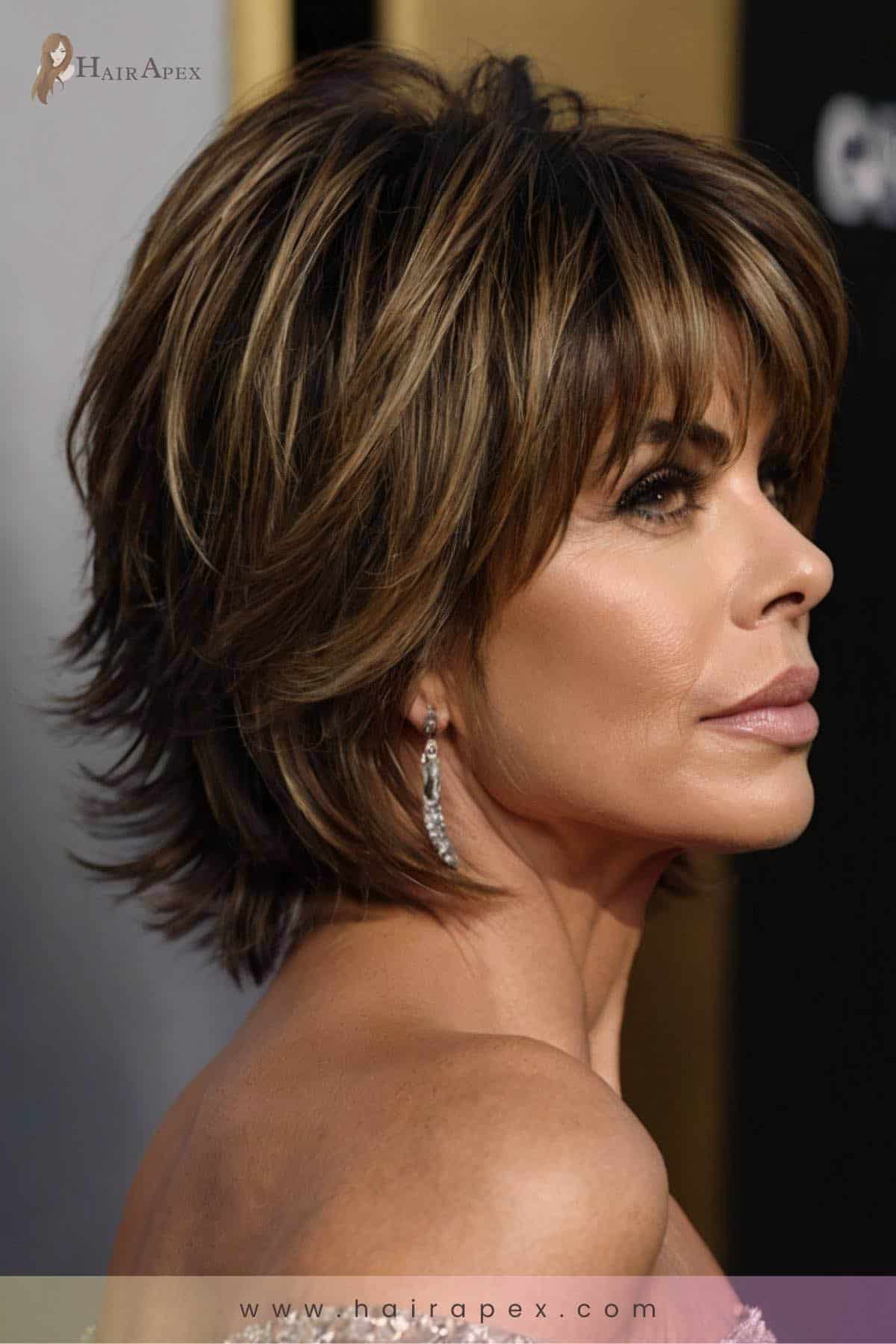 18 Stunning Lisa Rinna Haircut Inspirations For A Bold 2025 Look