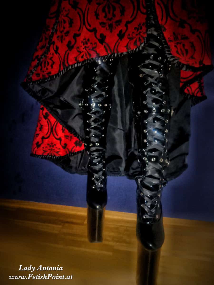 DOMINA WIEN SKLAVIN KONTAKTINSERATE | Domina Guide › FetishPoint Magazine