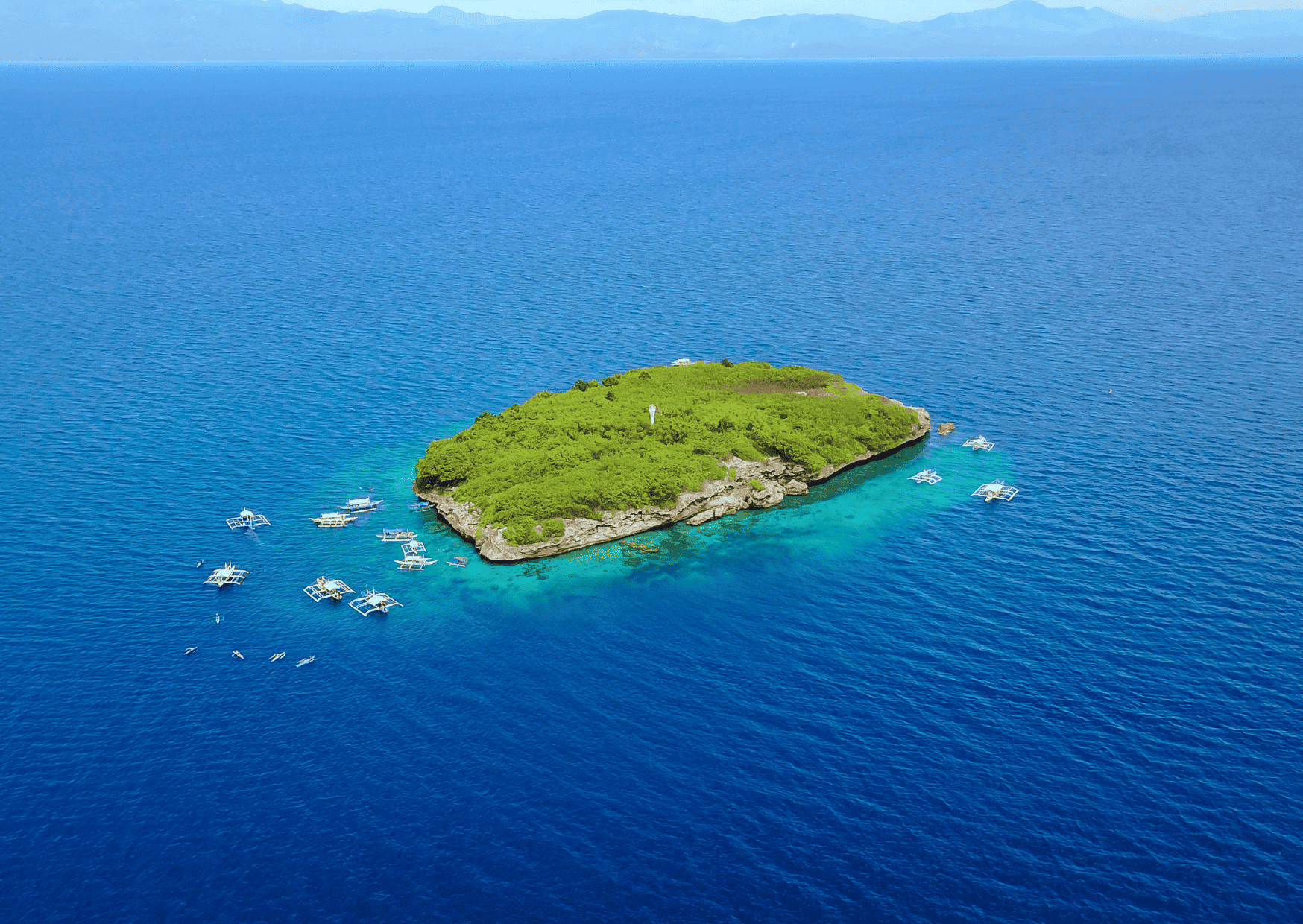 Manila Vs Cebu - Which Is The Better Vacation In The PH