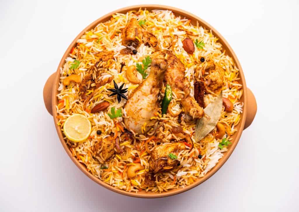 How To Make Chicken Biryani (Recipe Guide)