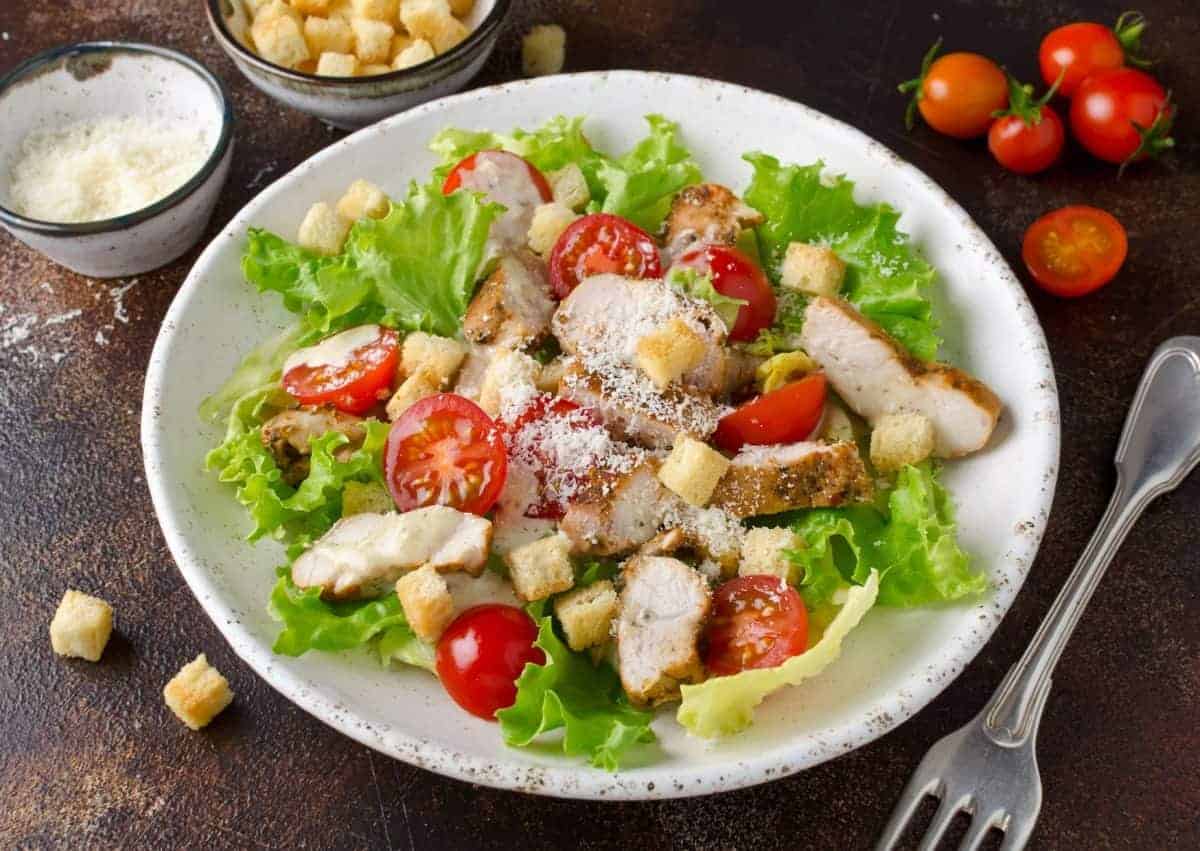 6 Most Popular Salads To Try (Recipe Guide)