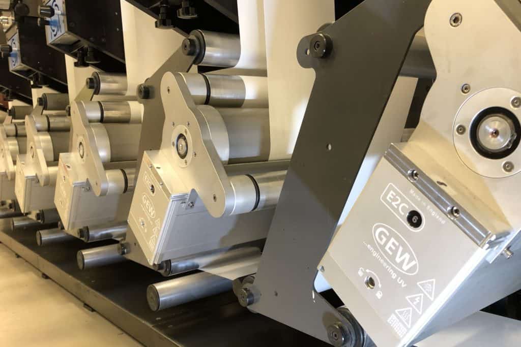 UV lamp customisation options for your UV curing systems | GEW UV