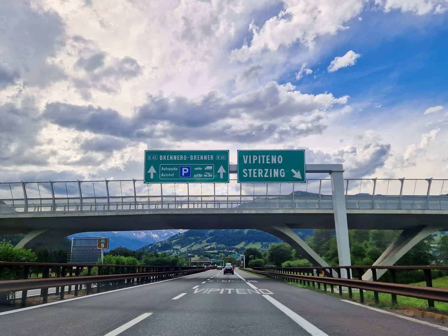 Italian Toll Roads: How To Pay And Use Italian Autostrada - Love Your Italy