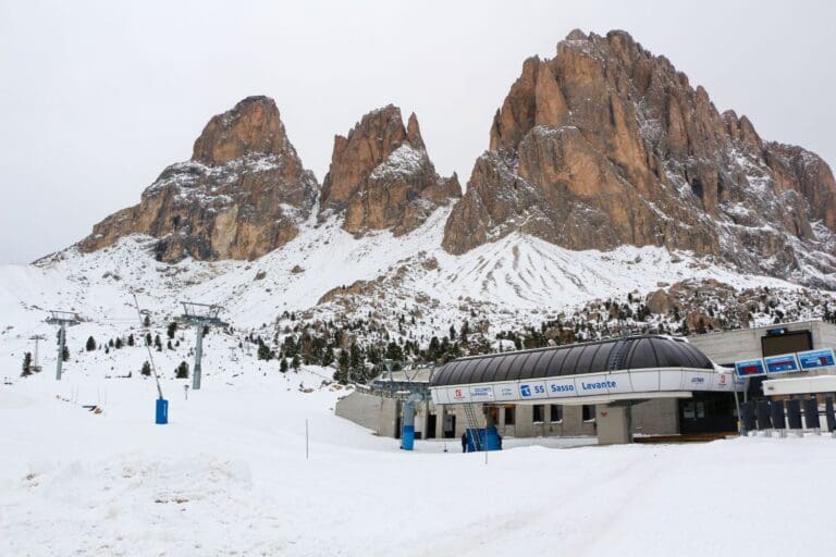 Best Ski-in Ski-out Hotels In The Dolomites Per Base