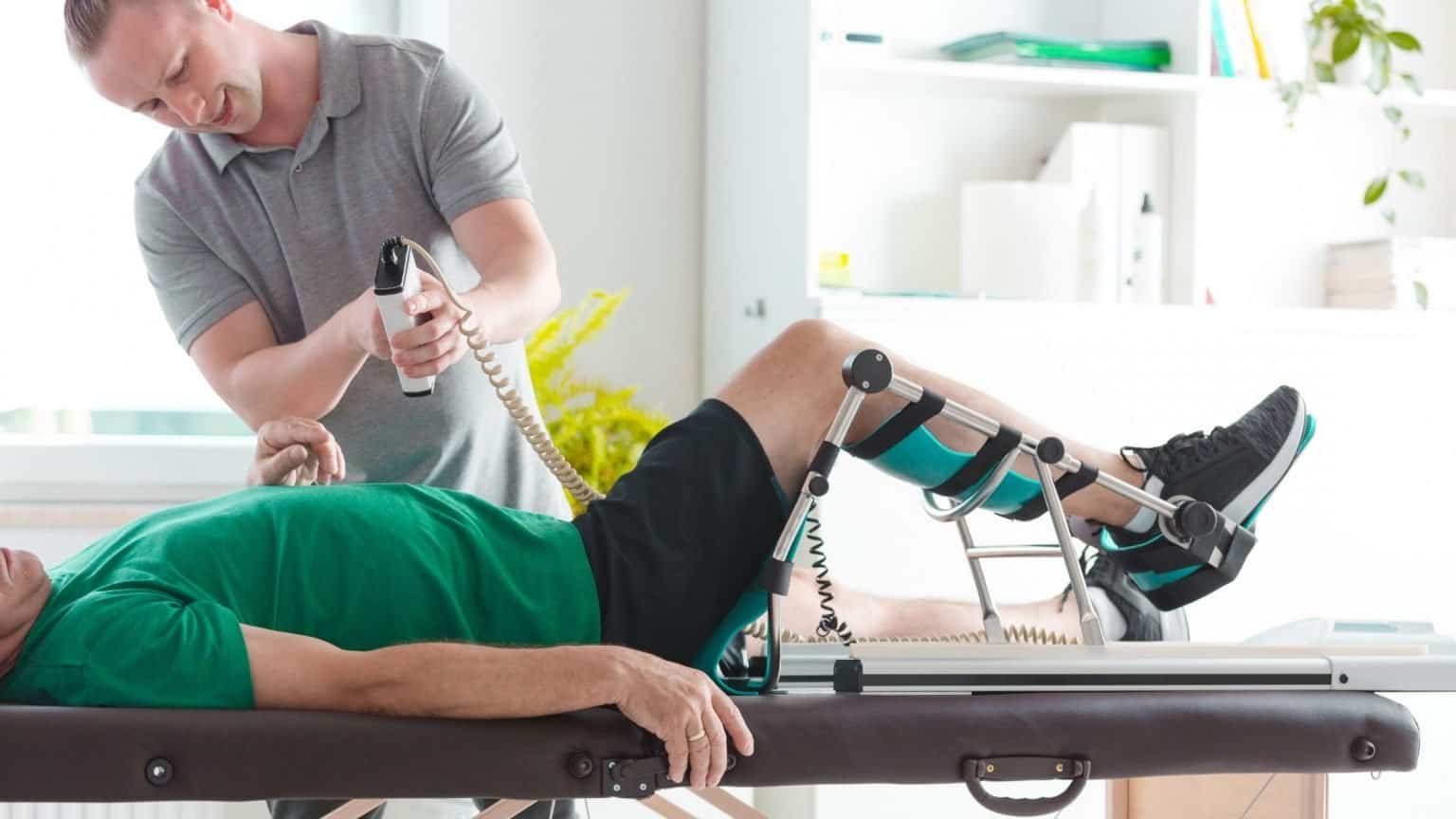 9 Easy Patella Fracture Rehabilitation Exercise & Physiotherapy Protocol