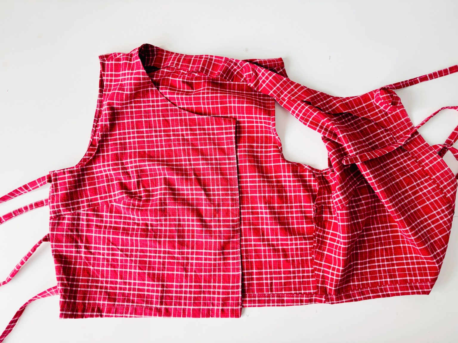 How to Sew a Tie Side Top Step by Step for Beginners - Sparrow ...
