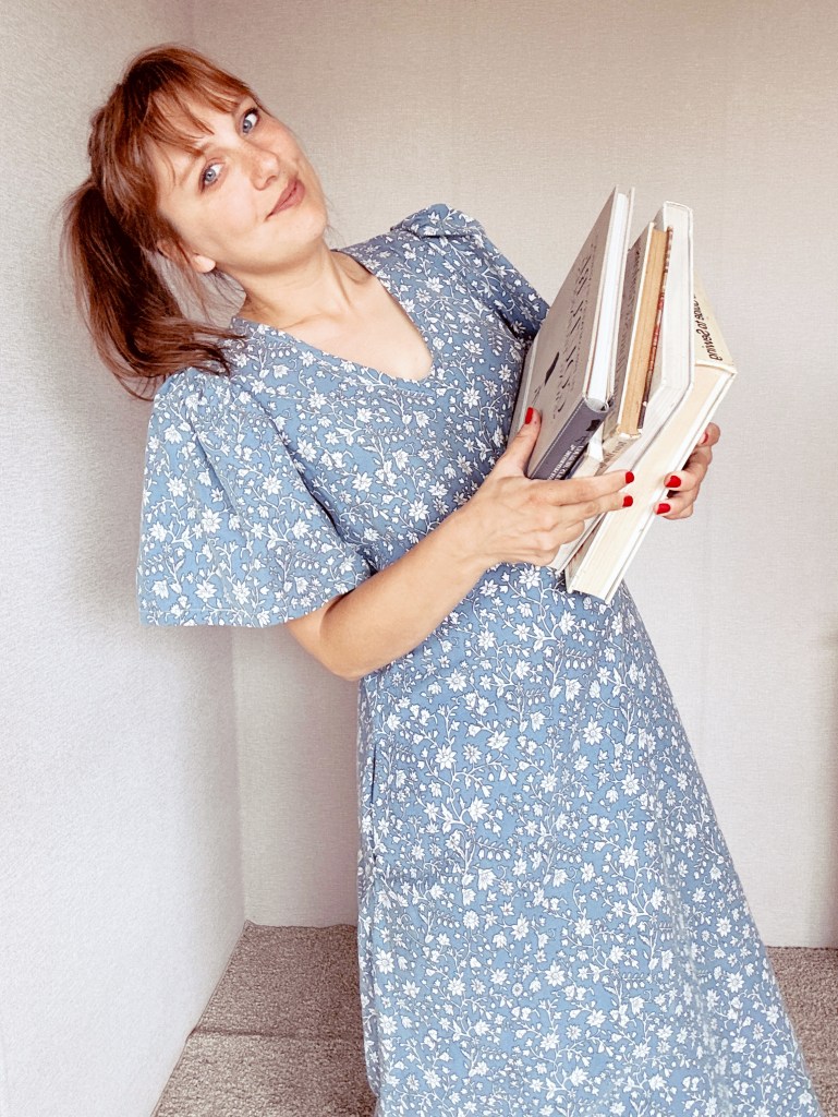 10 Best Sewing Books for Beginners to Learn & Sew - Sparrow Refashion ...