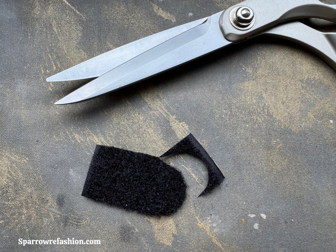 How to Sew Velcro on Fabric Easy & Long-Lasting - Sparrow Refashion: A ...