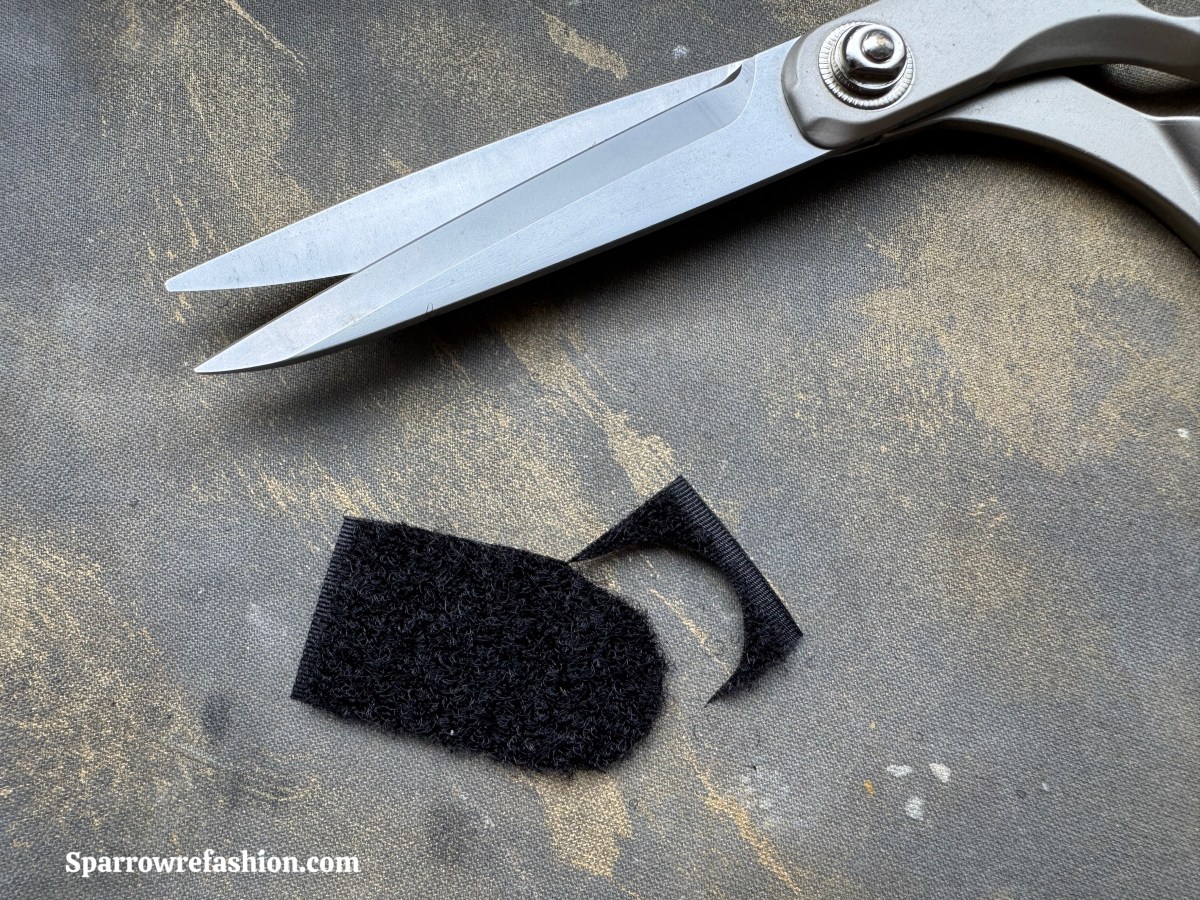 How to Sew Velcro on Fabric Easy & Long-Lasting - Sparrow Refashion: A ...
