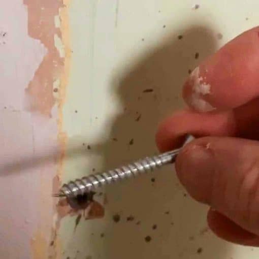 How to remove a wall plug - The Listed Home UK Lifestyle