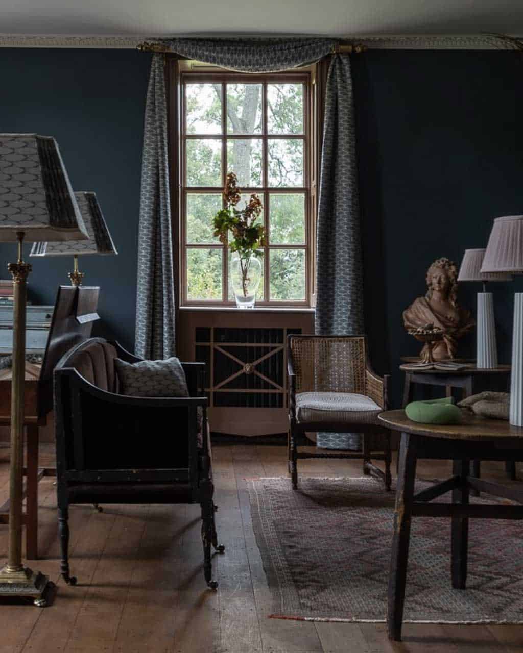 12 of the Best Dark Blue Paint Colours for Every Interior