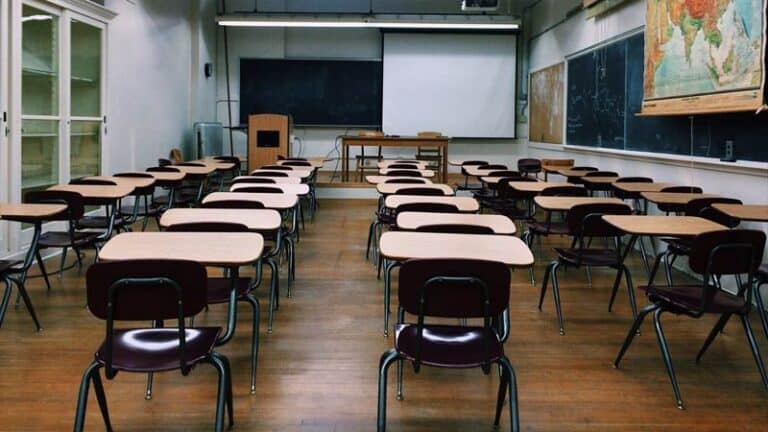 French school system & grade levels in France explained: 3 to18 year