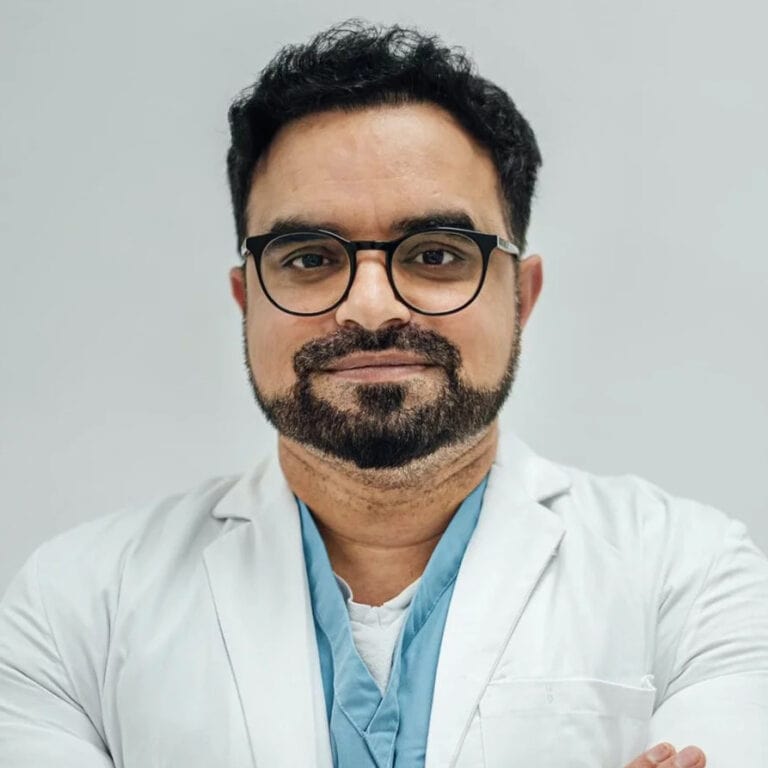 How to Fix a Patchy Beard - Cause, complications and solutions