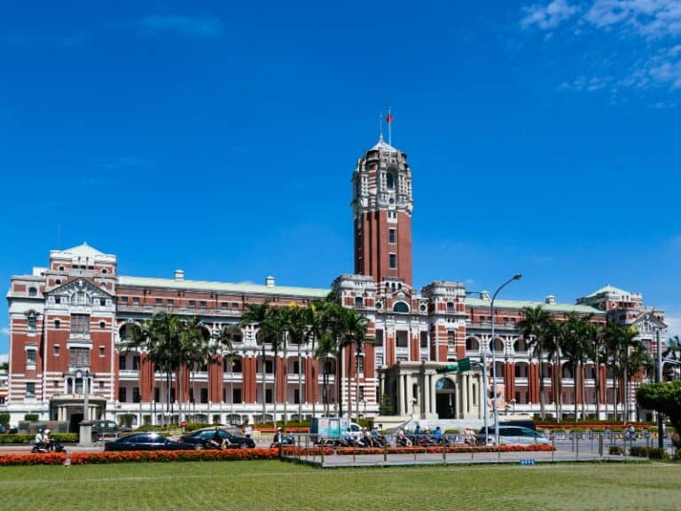 30 Compelling Reasons to Visit Taiwan in 2026 - Taiwan Obsessed