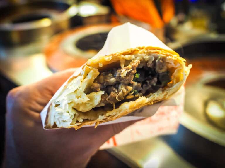 Raohe Night Market: What to East at Taipei’s Best Night Market - Taiwan ...