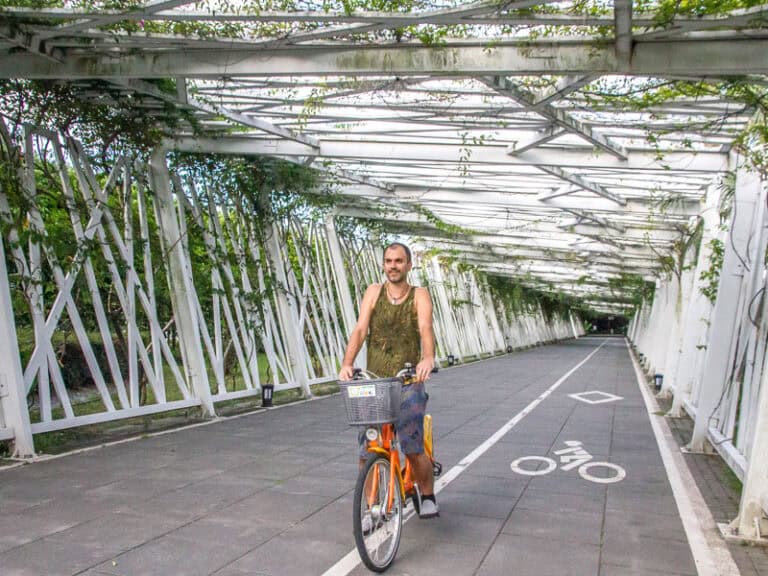 How to Rent a YouBike in Taiwan (with or without SIM/EasyCard) - Taiwan Obsessed