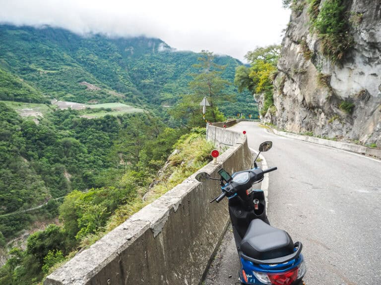 Lisong Hot Spring: How to Visit Taiwan’s Prettiest Wild Spring - Taiwan ...