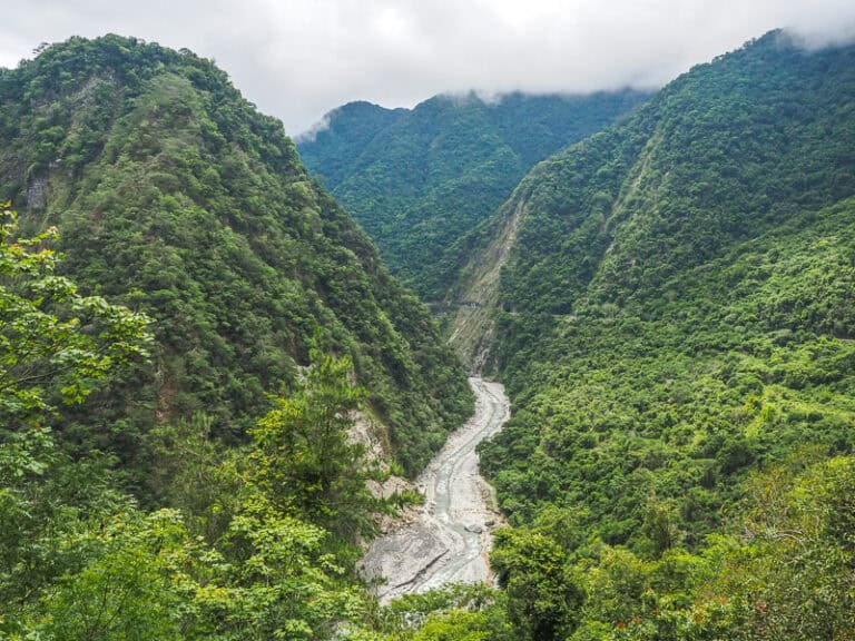 Lisong Hot Spring: How to Visit Taiwan’s Prettiest Wild Spring - Taiwan ...