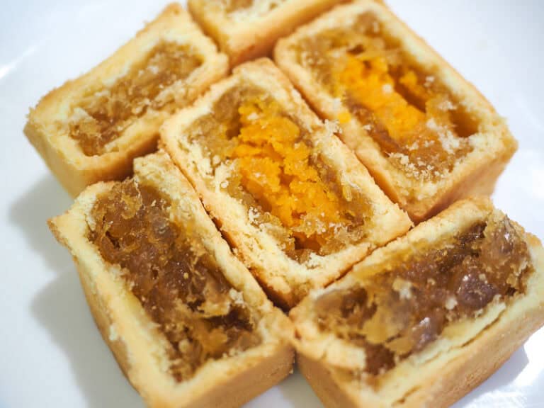 My Taiwan Pineapple Cakes Test: Which One is the Best? - Taiwan Obsessed