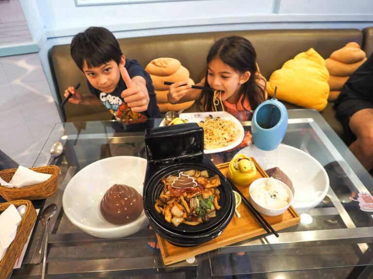 Eating Poo at Modern Toilet Restaurant in Taipei, Taiwan - Taiwan Obsessed