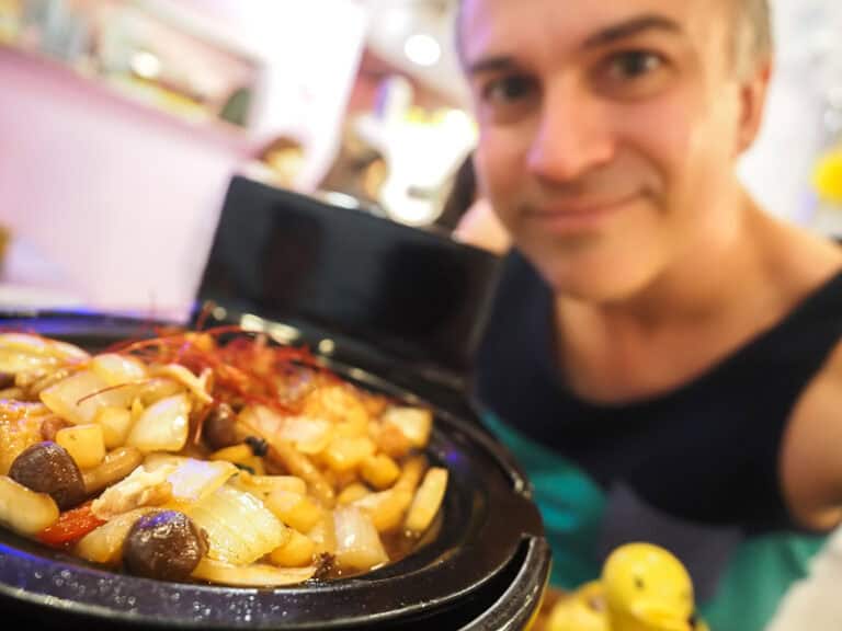 Eating Poo at Modern Toilet Restaurant in Taipei, Taiwan - Taiwan Obsessed