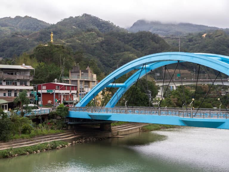 Pinglin: How to Visit the Prettiest Tea Plantations near Taipei ...