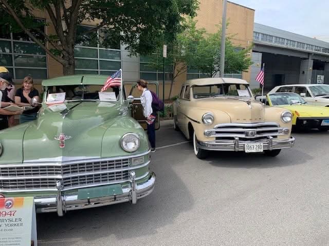 Vintage Car Show – Oak Park, IL | CarCruiseFinder