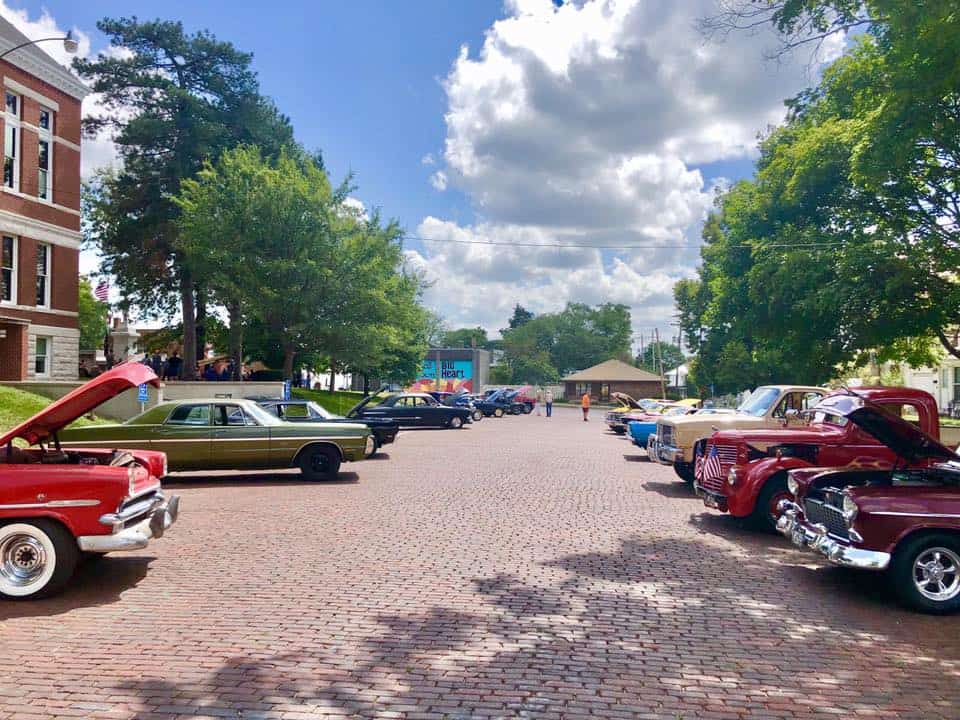 Red Brick Car Show plus Stroll & Shop – Bedford, IA | CarCruiseFinder