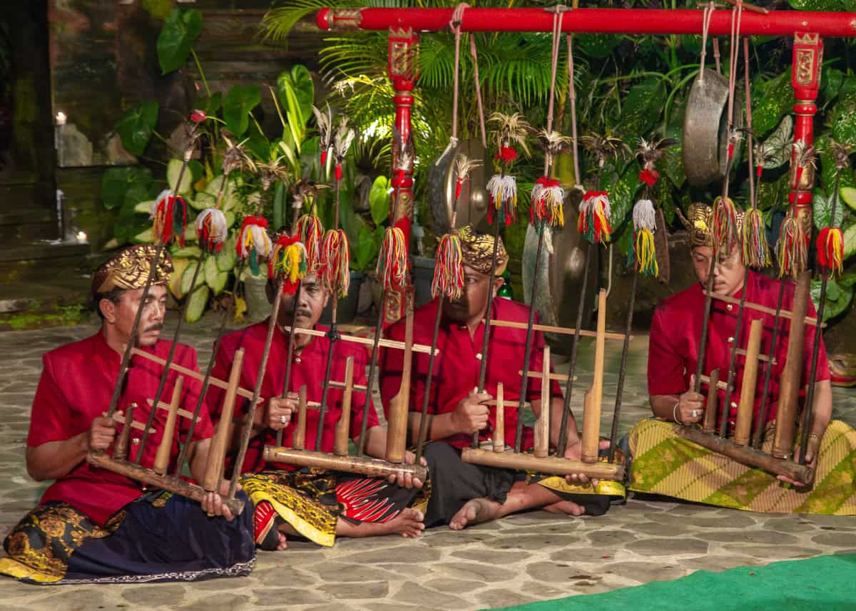 The Indonesian Angklung: From Village Ritual to Soft Power Diplomacy ...