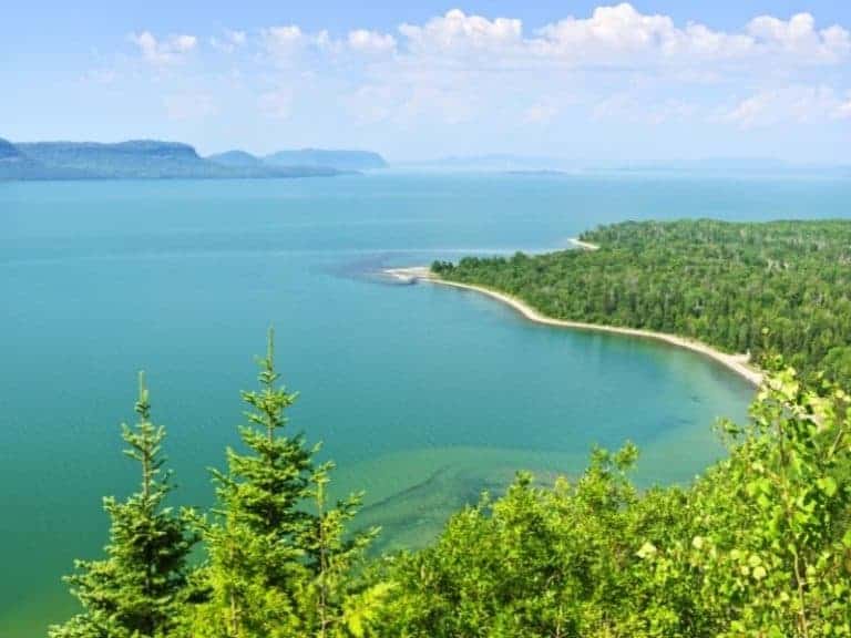 34 Surprising Facts About Lake Superior (Gitche Gumee) - Fun World Facts