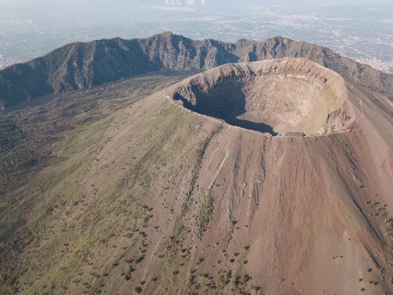 20 Facts About Mount Vesuvius: The Sleeping Giant of Naples