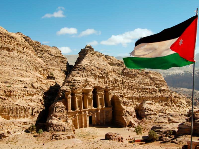 25 Fascinating Facts About Petra, Jordan: The Rose-Red City