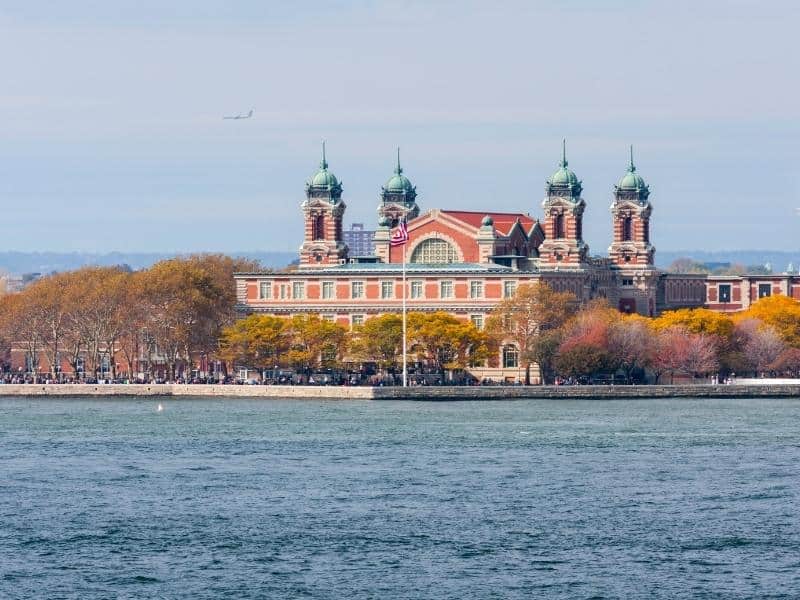 25 Fascinating Facts About Ellis Island: History Explained
