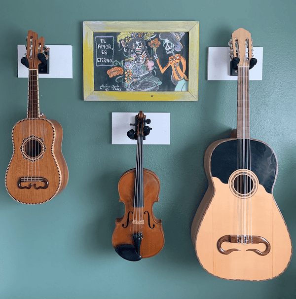 The Huastecan Violin Style of Northwestern Mexico - Center for World Music