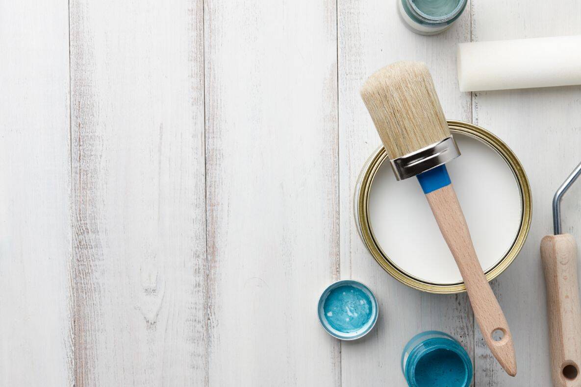 Water-Based Paint vs. Solvent-Based Paint for Interior Painting ...