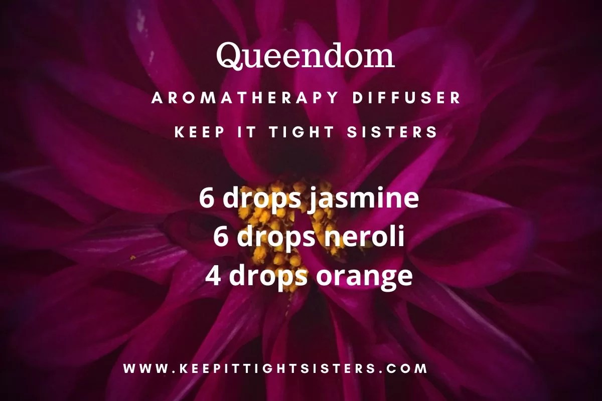 30+ Best Essential Oils for Meditation and Rituals (with Recipes)