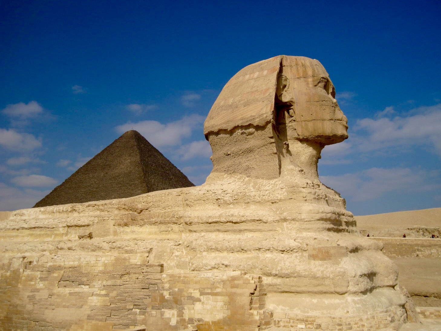 Visiting the Pyramids In Egypt • Gorgeous Unknown