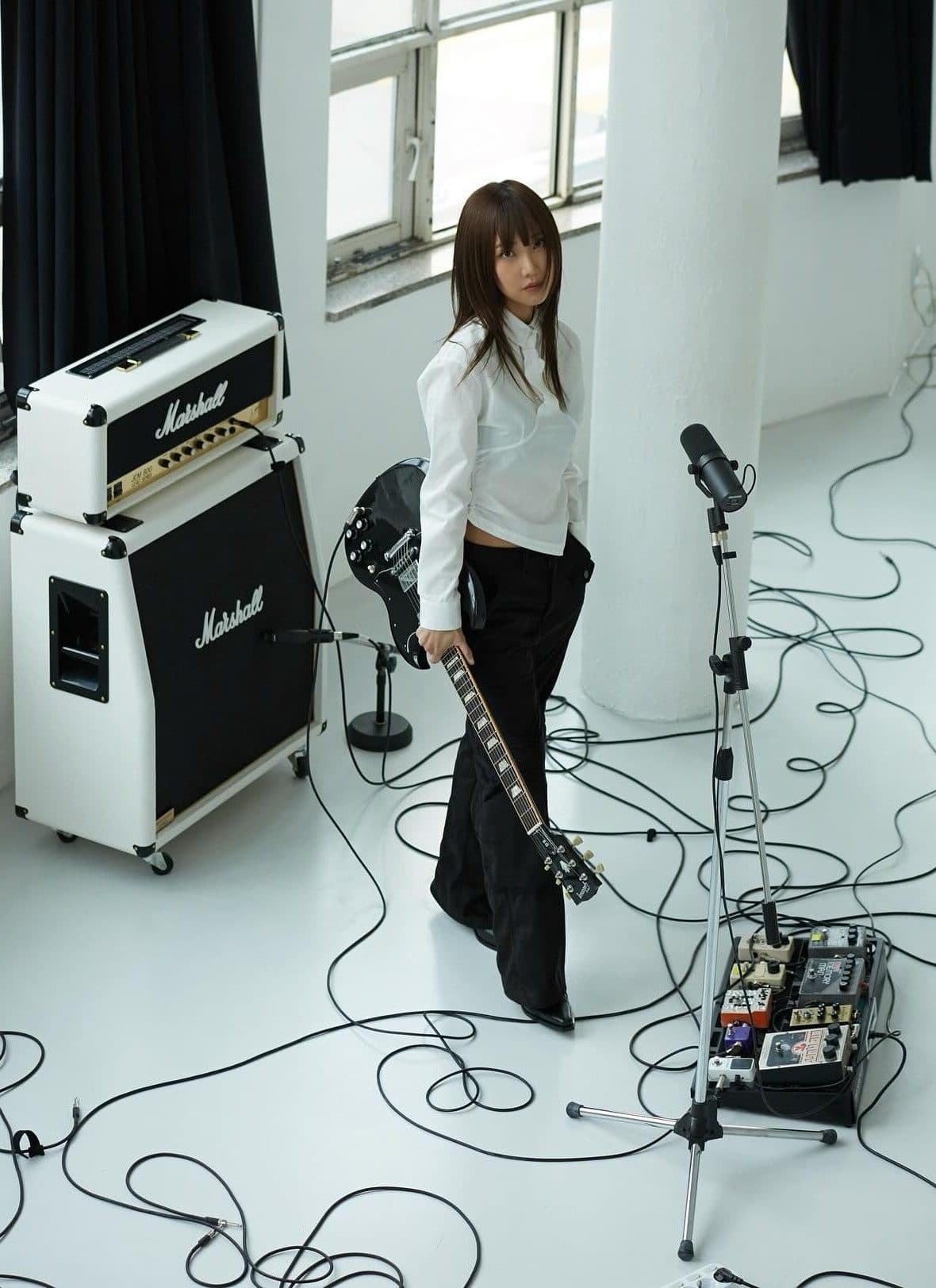 Meet MEMI, musicophile and rock guitarist extraordinaire - JoySauce.com