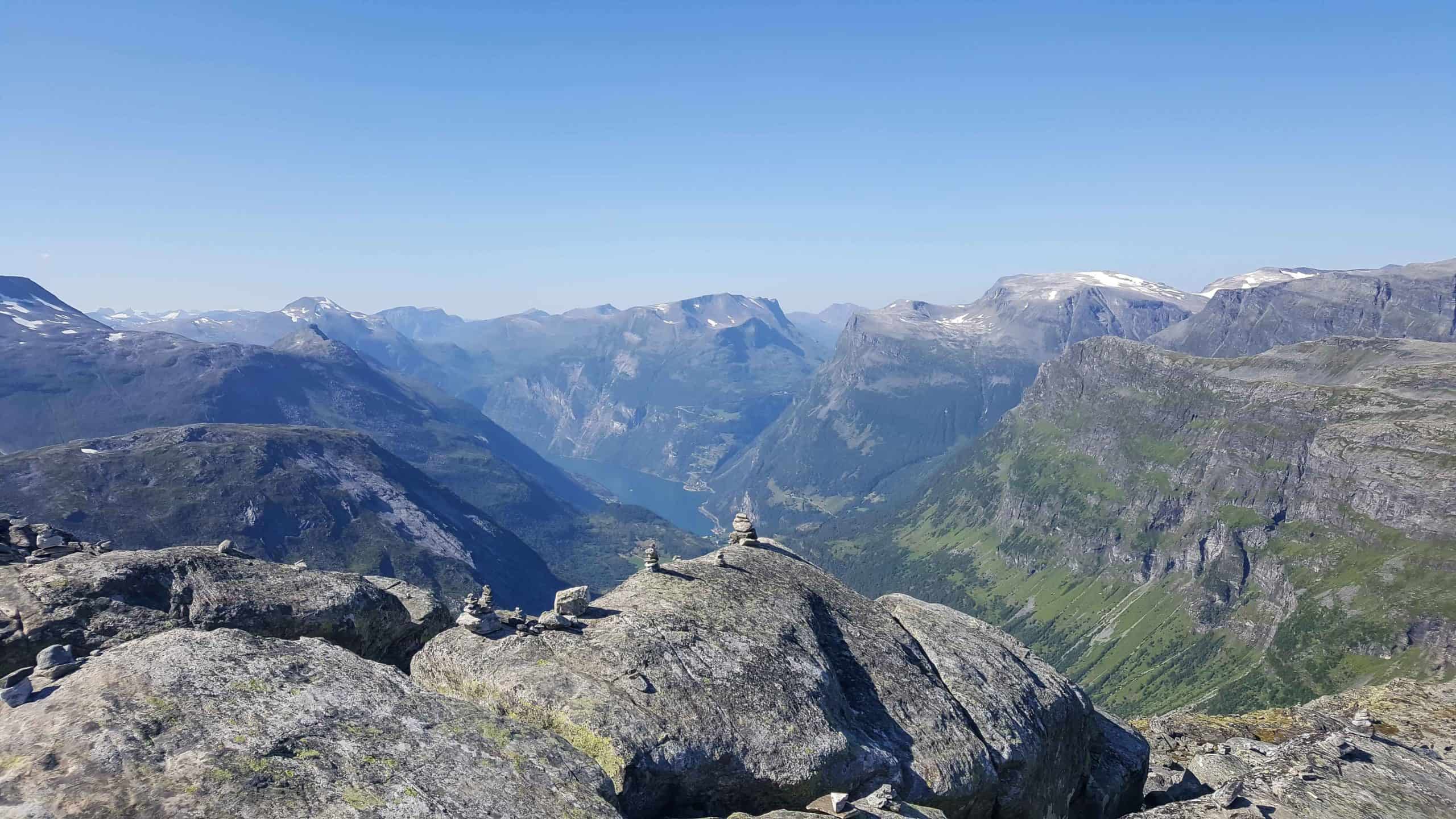 Dalsnibba uitkijkpunt: Zweven boven het Geirangerfjord - Lost in Norvana