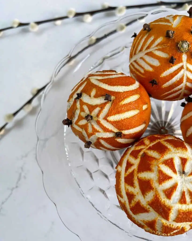 How To Make a Spiced Orange Pomander by The Listed Home