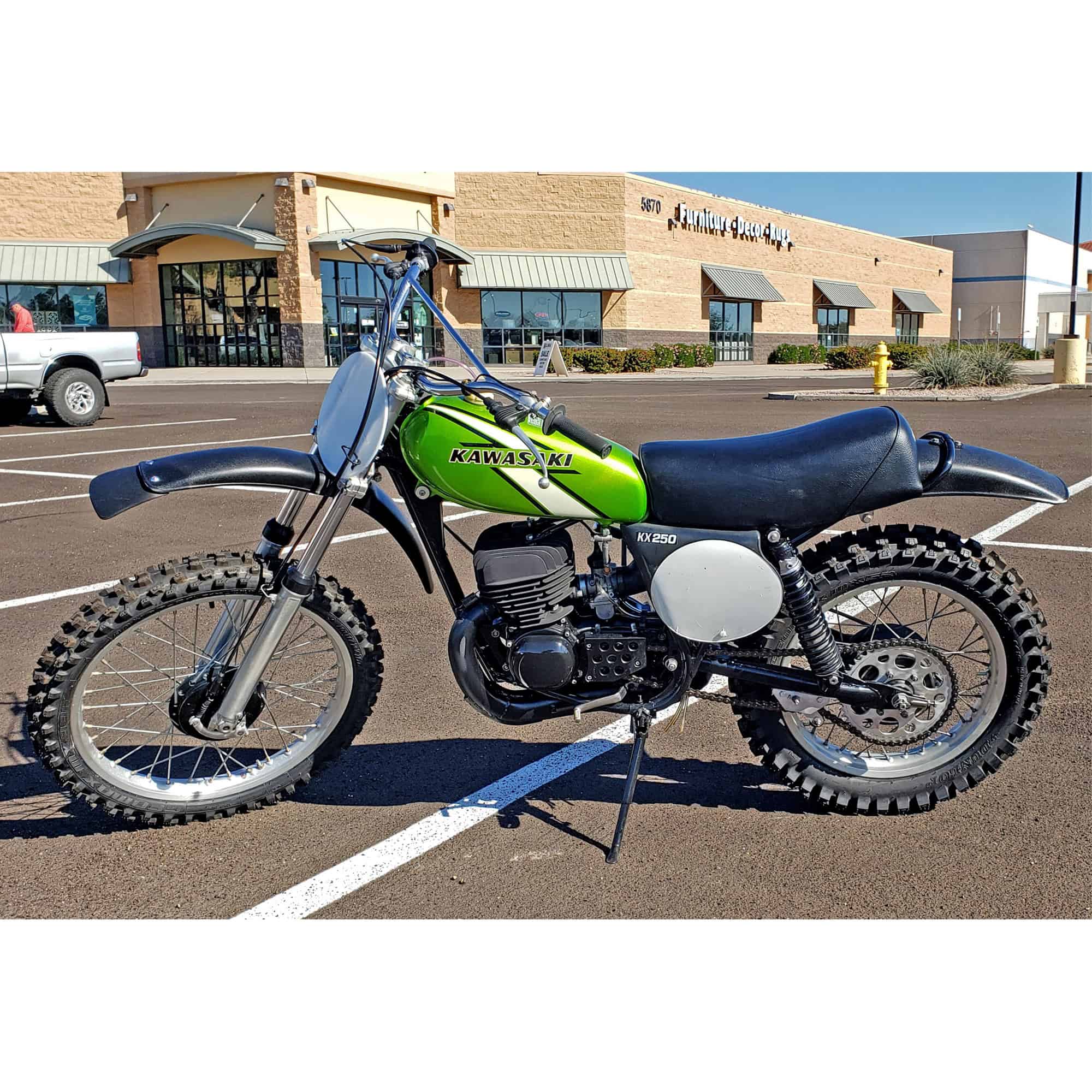 1975 Kawasaki KX250-A3 Motocross Motorcycle | EJ'S Auction & Appraisal