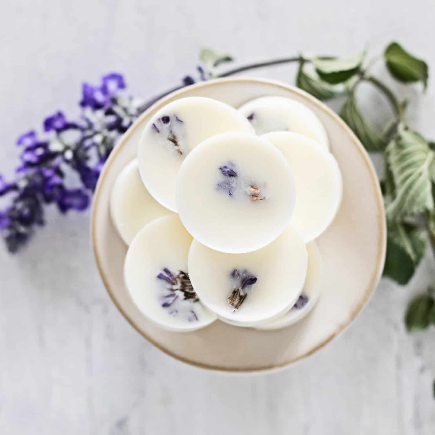 Dried Flower Candle Melts DIY